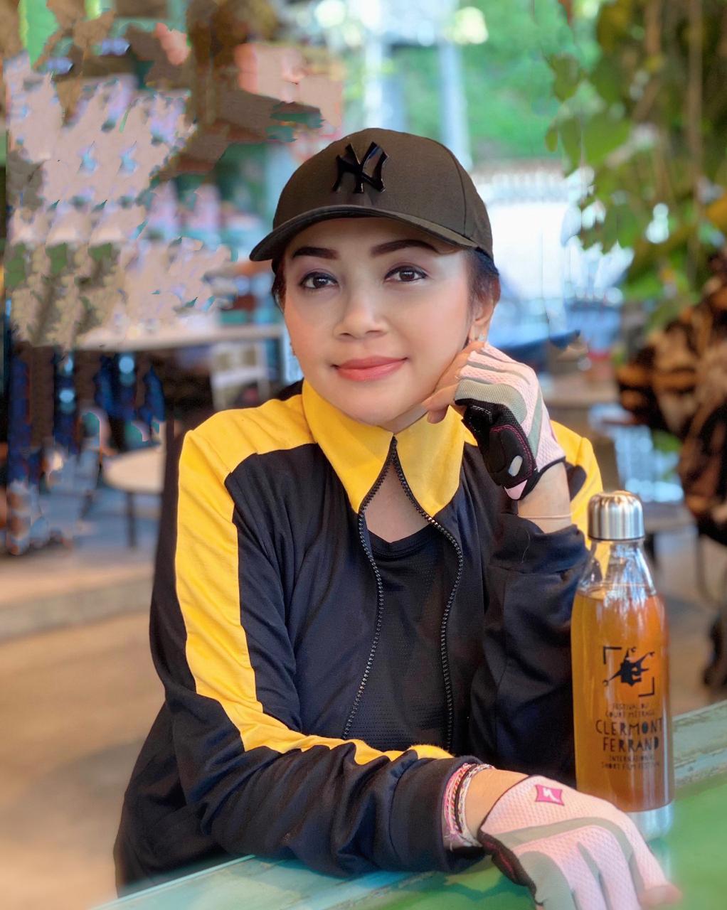 Jadi “Ratu Endorse” Selly Mantra Naik 5 Kg - Bali Politika