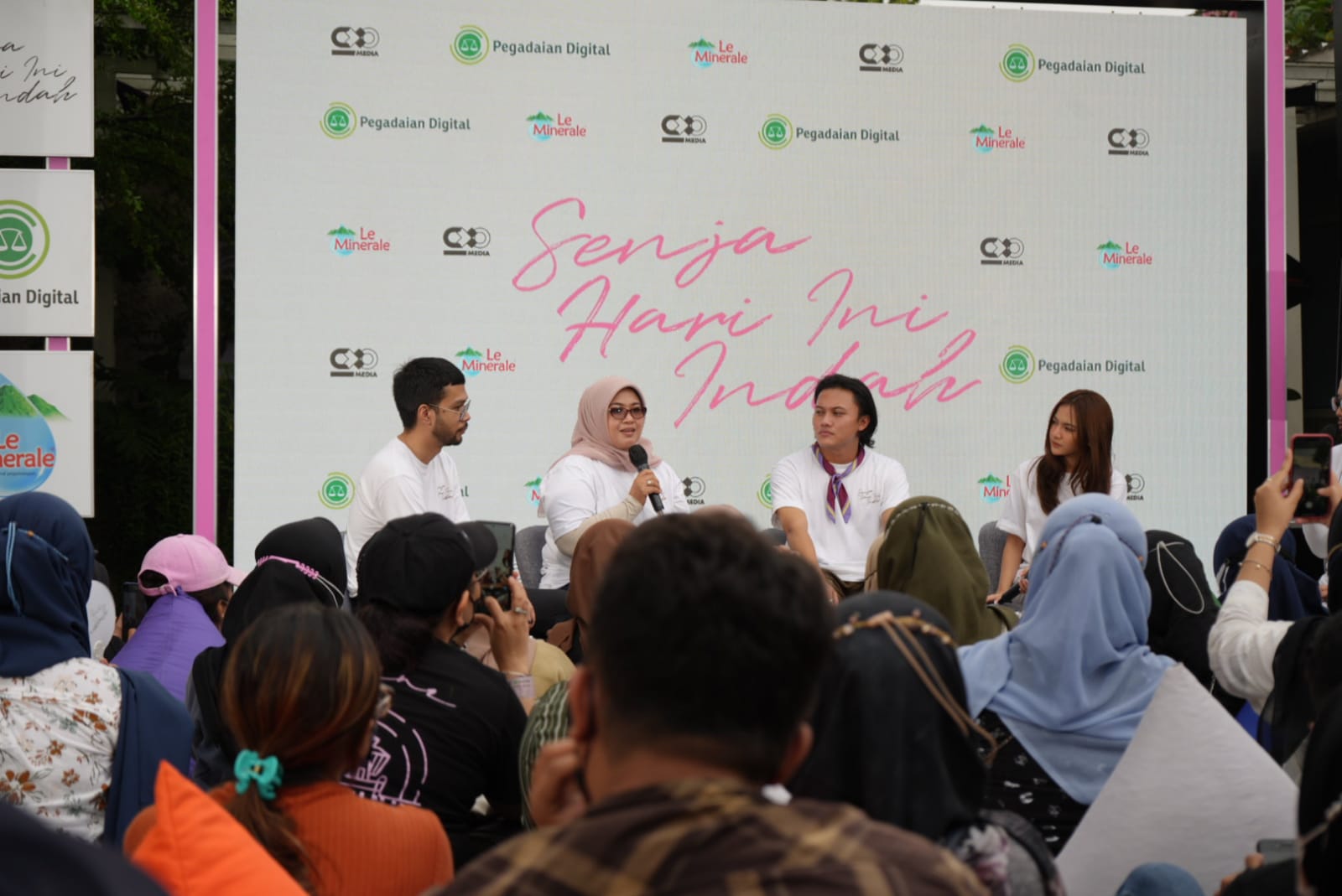 Ada Pegadaian, Rizky Febian-Mahalini Buktikan Tembok Besar Tak Halangi ...